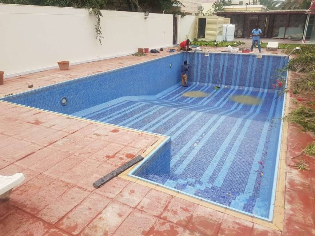 Services | Swimming pool service In Dubai- Pool Tech